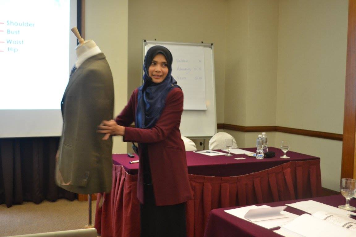 Kursus Protokol, Etiket Sosial Dan Imej Profesional