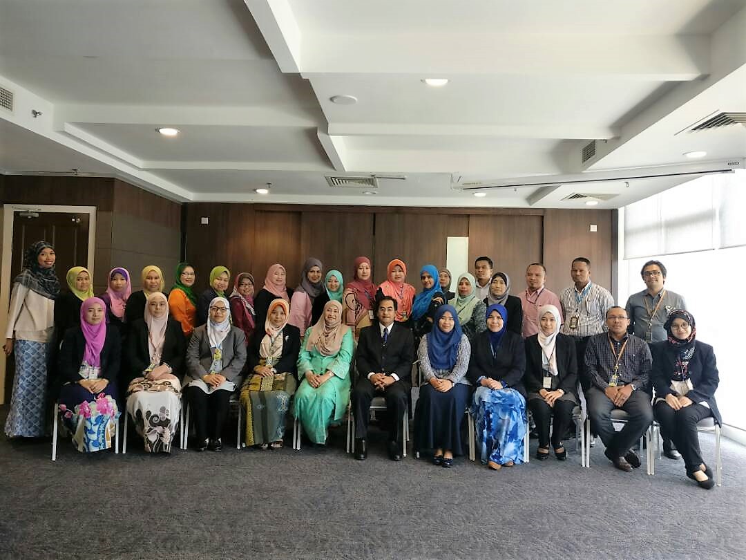 Kursus Protokol Majlis, Etiket Sosial & Imej Profesional | LHDN