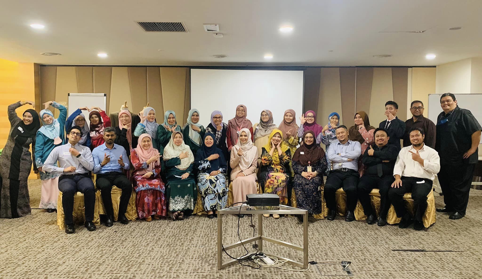 Kursus Keterampilan Diri dan Imej Kementerian Kesihatan Malaysia